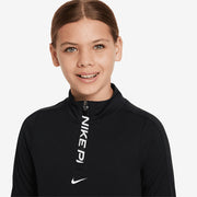 Nike Sportswear Older Girls Dri-FIT Long Sleeve 1/2 Zip Top (8-15Y ...